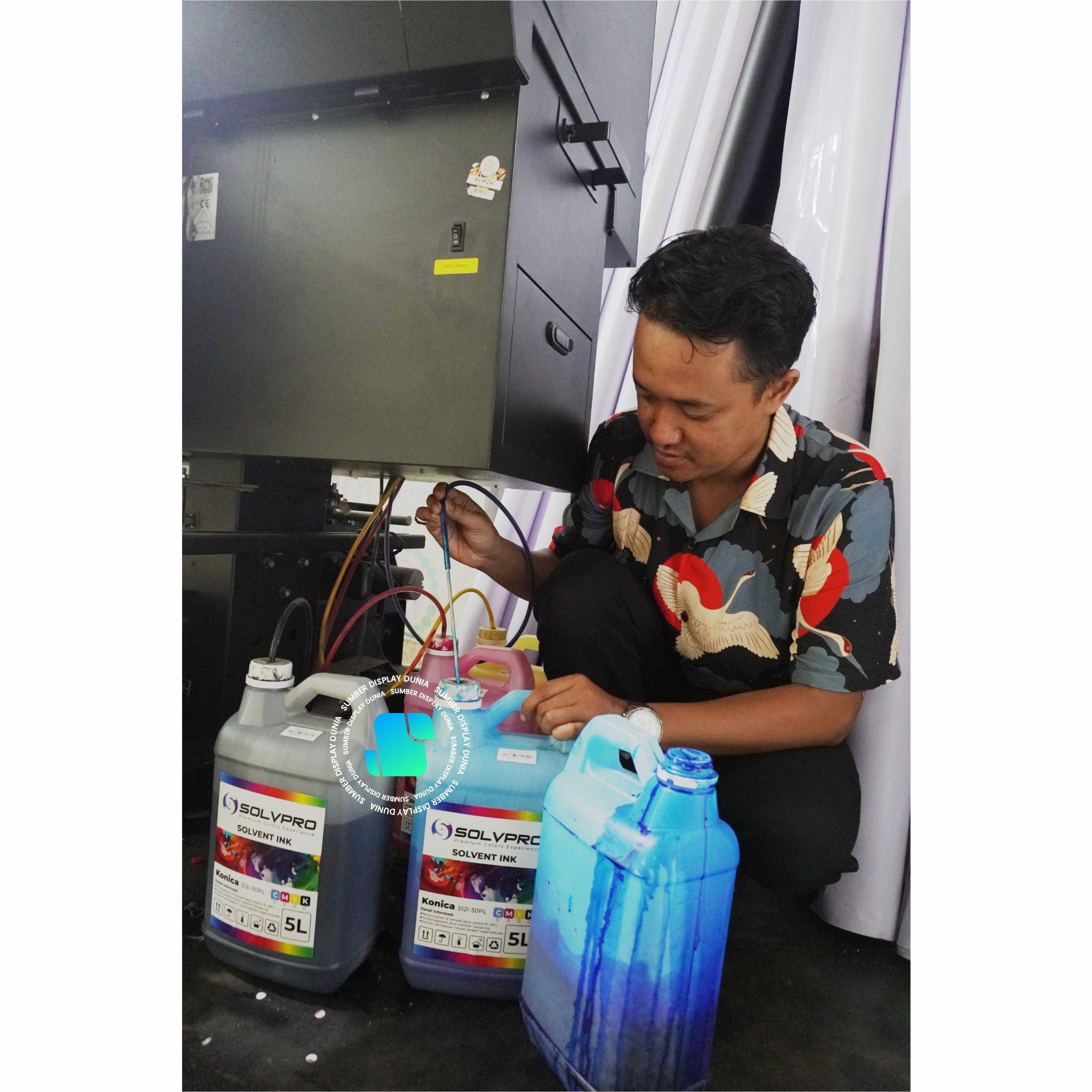Solvpro Tinta Solvent https://sdisplay.co.id/ - Tinta Outdoor Digital Printing